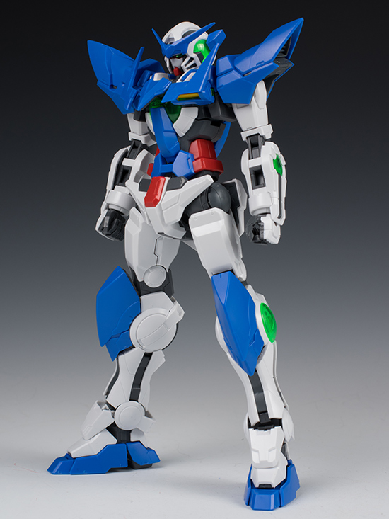 Review: P-Bandai: MG 1/100 Gundam Amazing Exia by SCHIZOPHONIC9