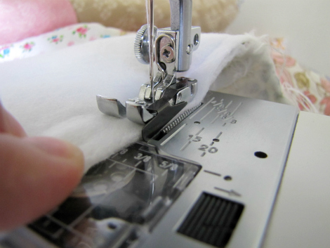 The Haby Goddess: Using a 1/4 Inch Seam Foot Attachment