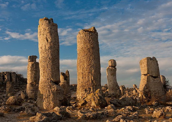 10 Incredible Rock Pillar Landscapes | Nlyten