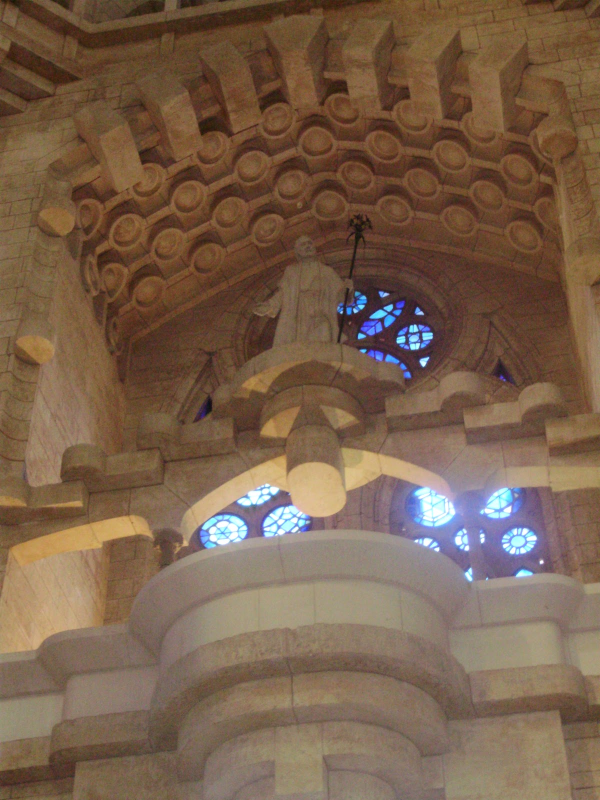 Suits and Skirts: Beautifully Gawdy Gaudi: La Sagrada Familia