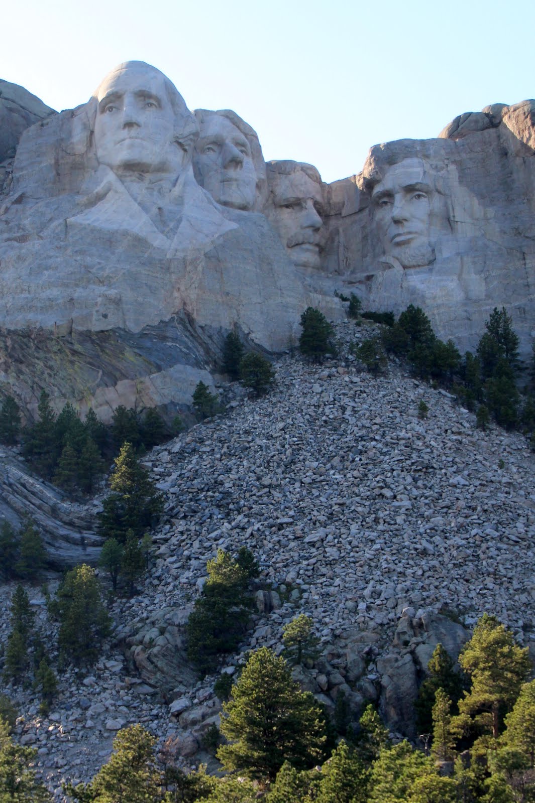 Operation Explorations: South Dakota: Badlands and Mt Rushmore