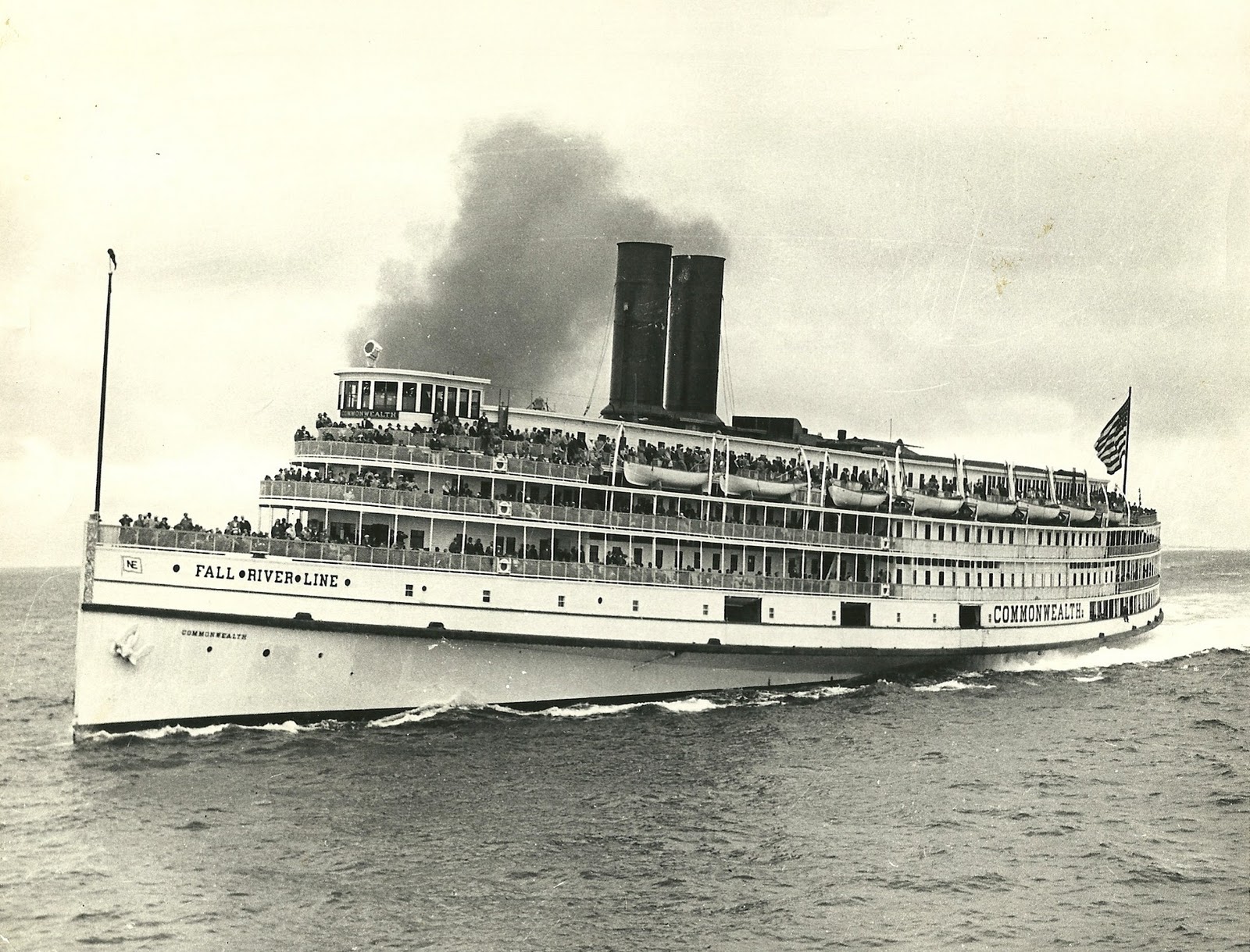 New England Steamboat Models: COMMONWEALTH c.1908 -Fall River Line ...