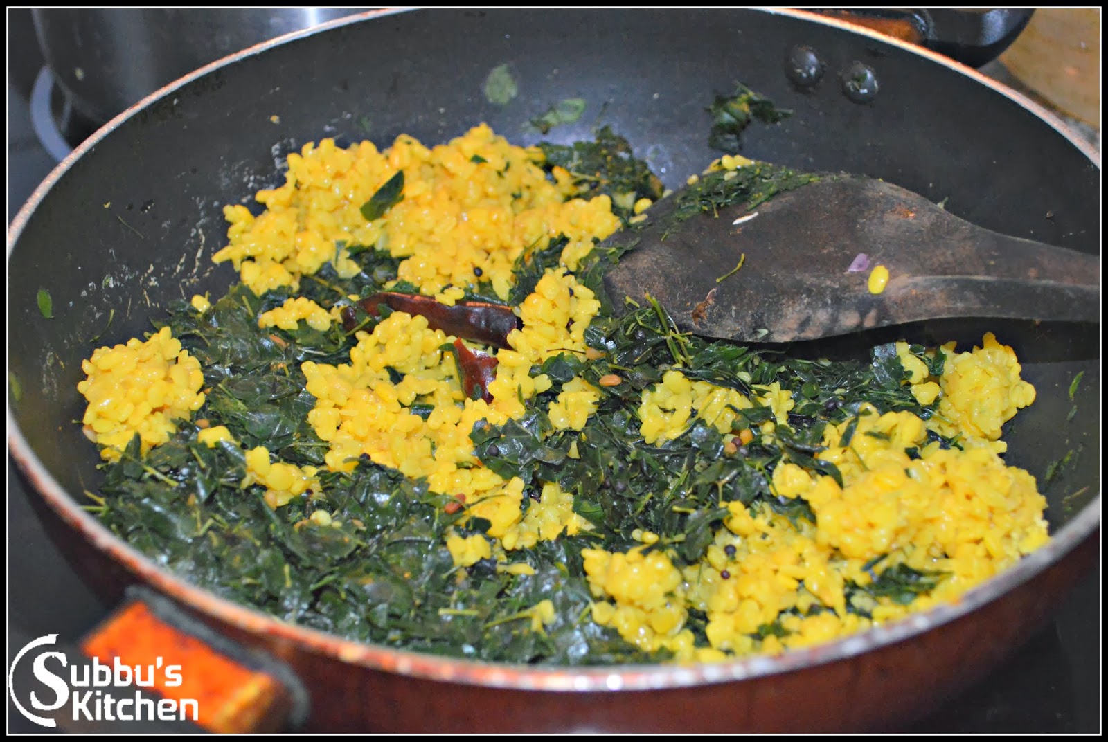 Murungai Keerai (Drumstick Leaves) Poriyal - Subbus Kitchen