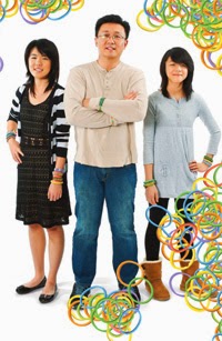 Oma Loves U!: Rainbow Bandz Loom Kit Review