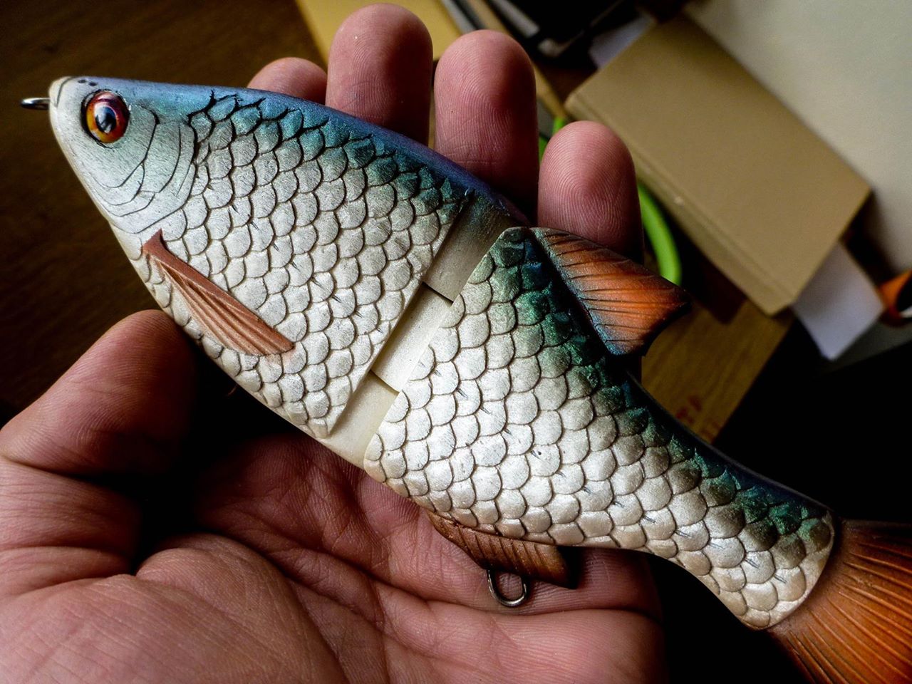 Homemade Fishing Lure Blog: Tank Test Tuesday