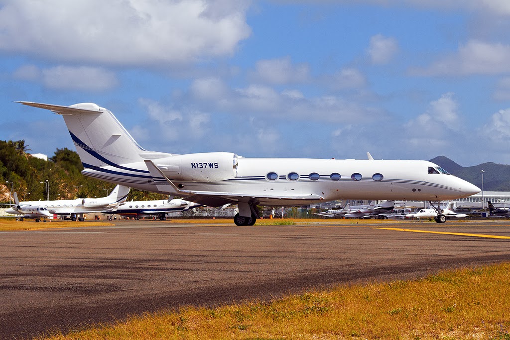 World Biz Spotters: December 2013