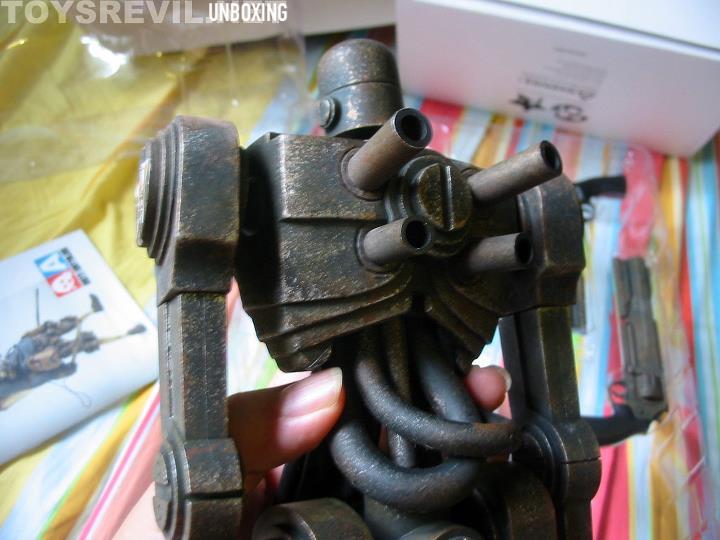 Unboxing Popbots from ThreeA Toys