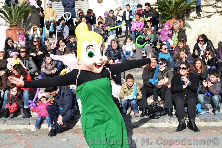 Positano MY LIFE: per le strade di Positano la Disney Parade ...