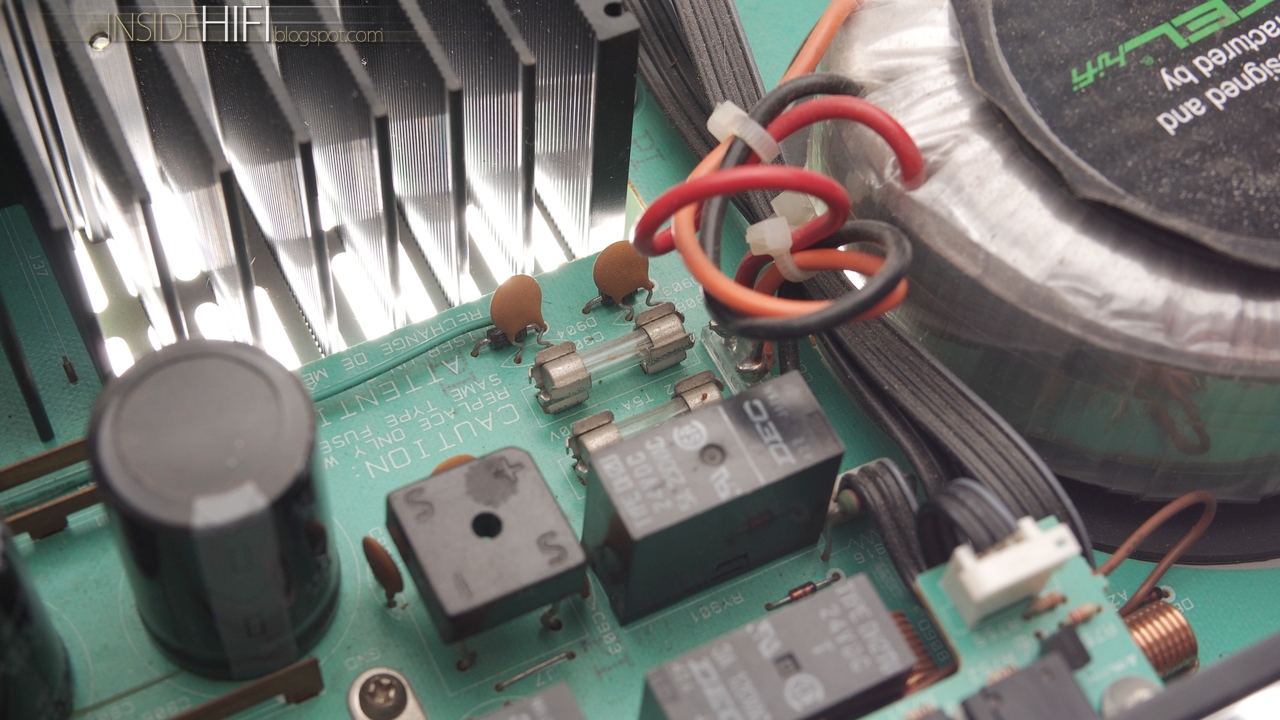 Inside Hi-Fi: Rotel RA-02