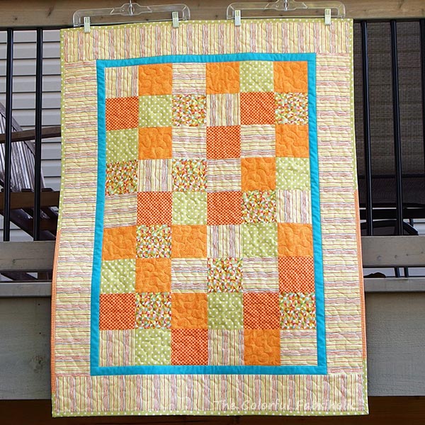 The Colorful Fabriholic: Rocking Chair Quilts