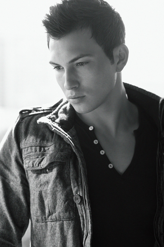 Miong21 @ Blogspot: Rob Wilson - The Guy is Right