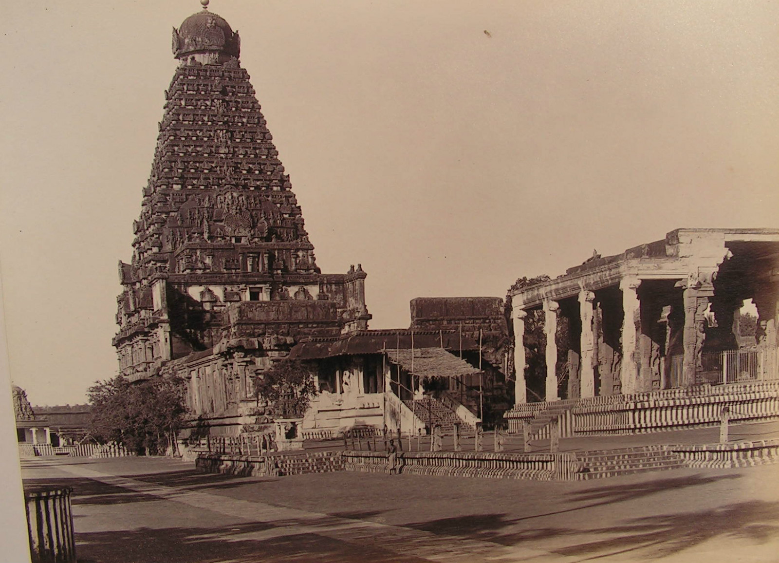 Travel and Tour Sense: Thanjavur Brihadeeswara temple | தஞ்சை ...