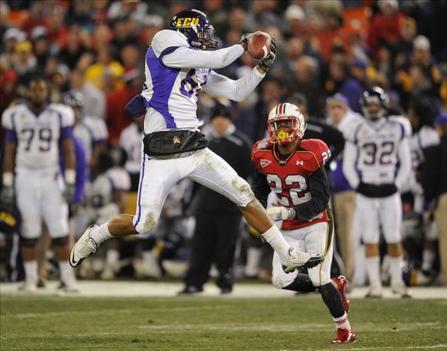 Patriots undrafted rookies include 6'8" tight end Justin Jones, Ben ...