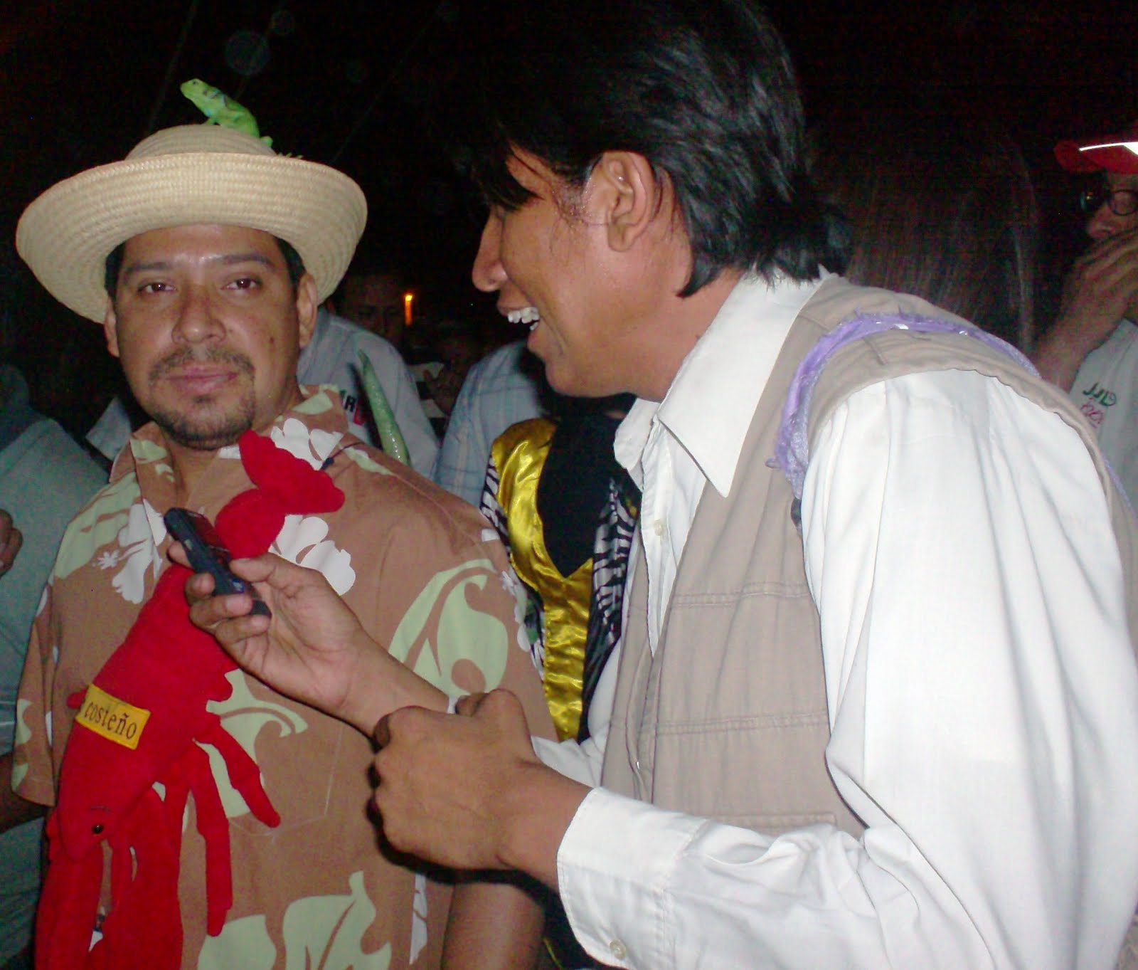 Antonio Morquecho: ANTONIO MORQUECHO ENTREVISTA AL COMEDIANTE "EL COSTEÑO"