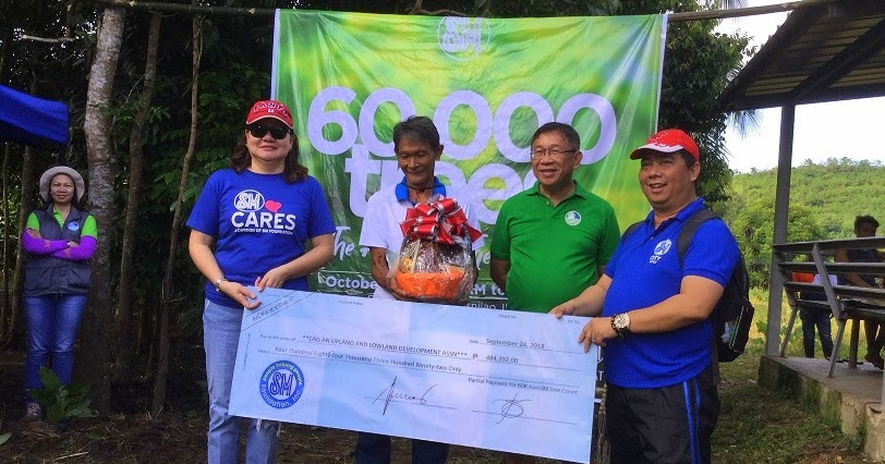 SM employees plant trees in Anilao, Iloilo - IloiloToday - News and ...