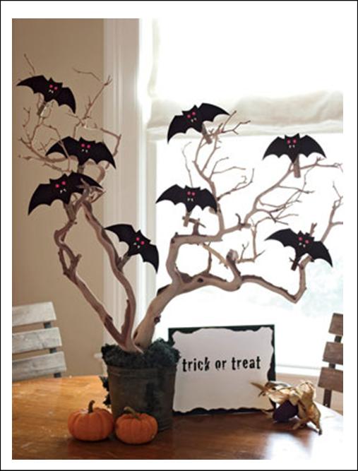 It's Written on the Wall: Halloween Decor Bat Garland-Super Simple to Make