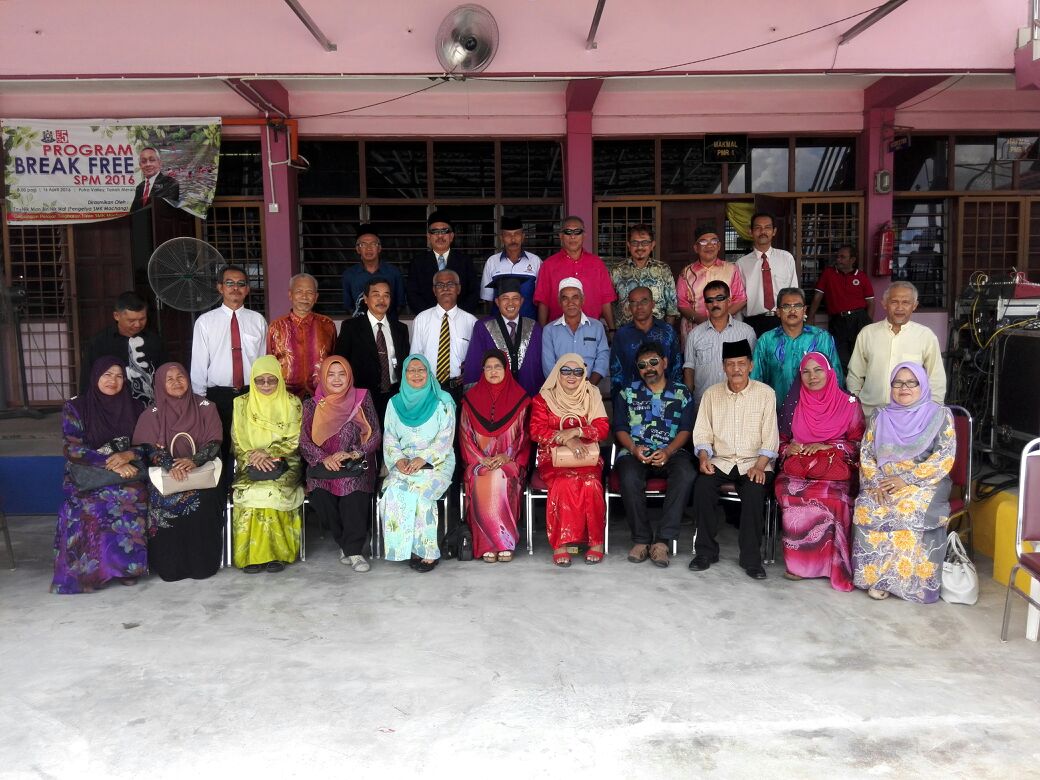 ALUMNI SMKM (LEMBAH KLANG): Majlis konvokesyen Kali Pertama SMK Machang