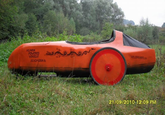 Dragon 2 and other early prototypes