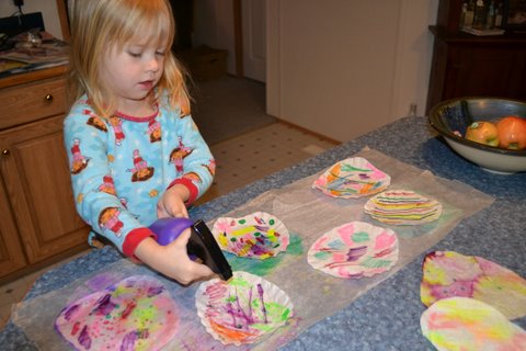 The Active Toddler: Easy Toddler Easter Decoration Craft - Coffee ...