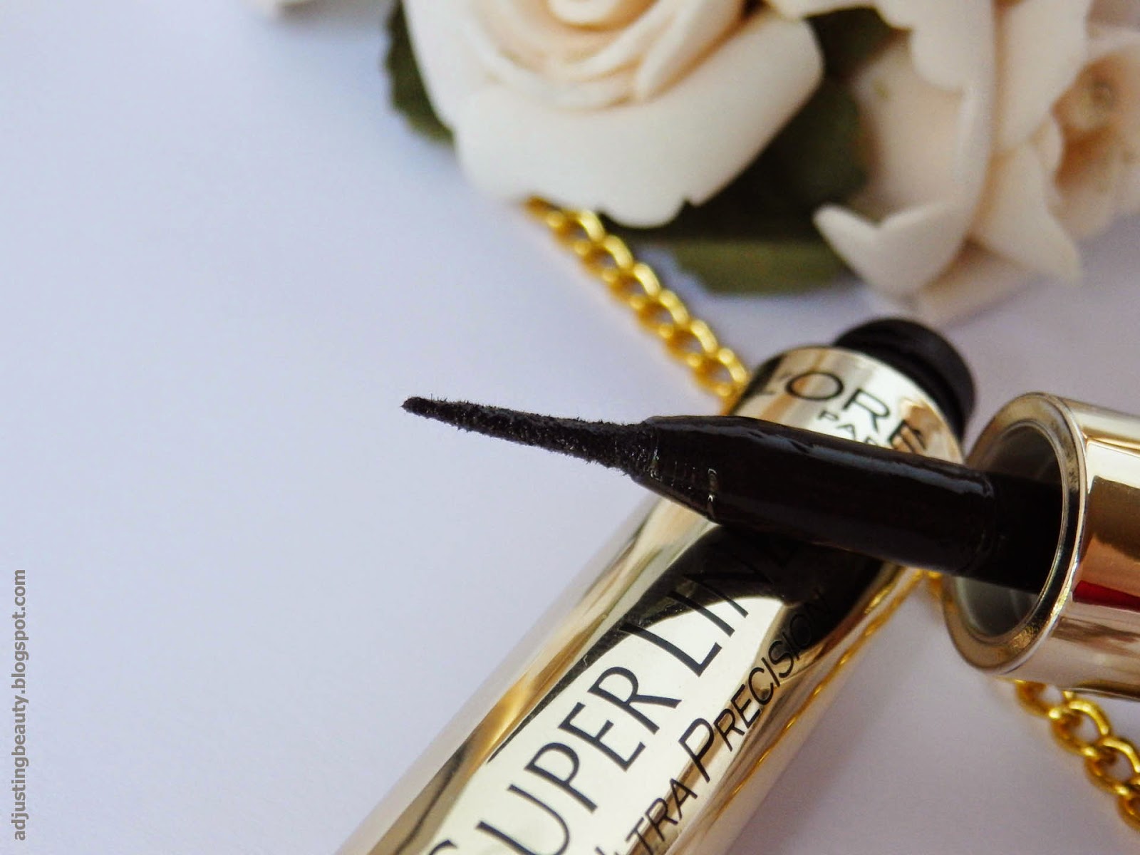 Review: L'Oreal Super Liner Ultra Precision eyeliner - Adjusting Beauty