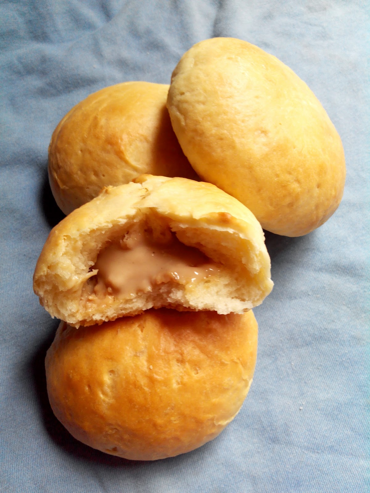 Cook & Share: Coffee Custard Filled Buns