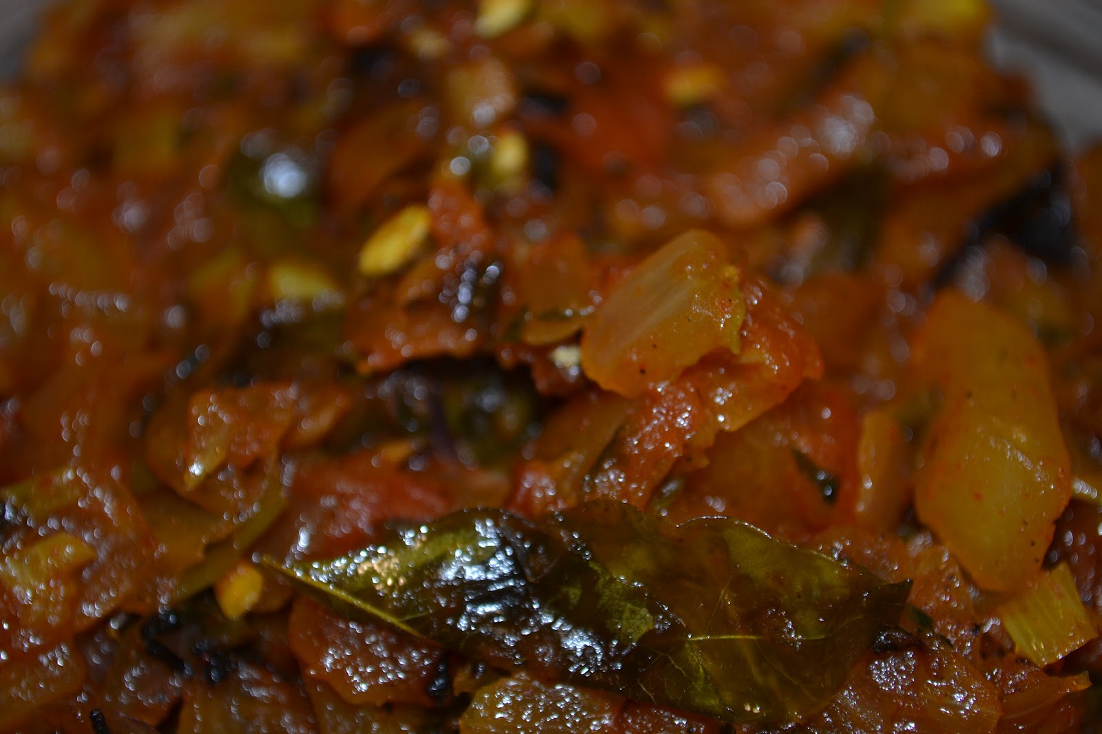 Every Day Cooking simplified...: Dosakaya (Cucumber) Tomato Curry