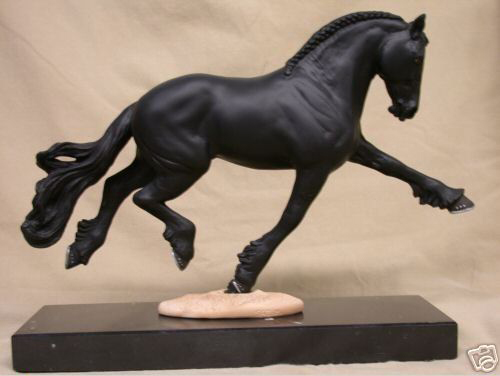 Resin Horse Editions: Sarah Isherwood
