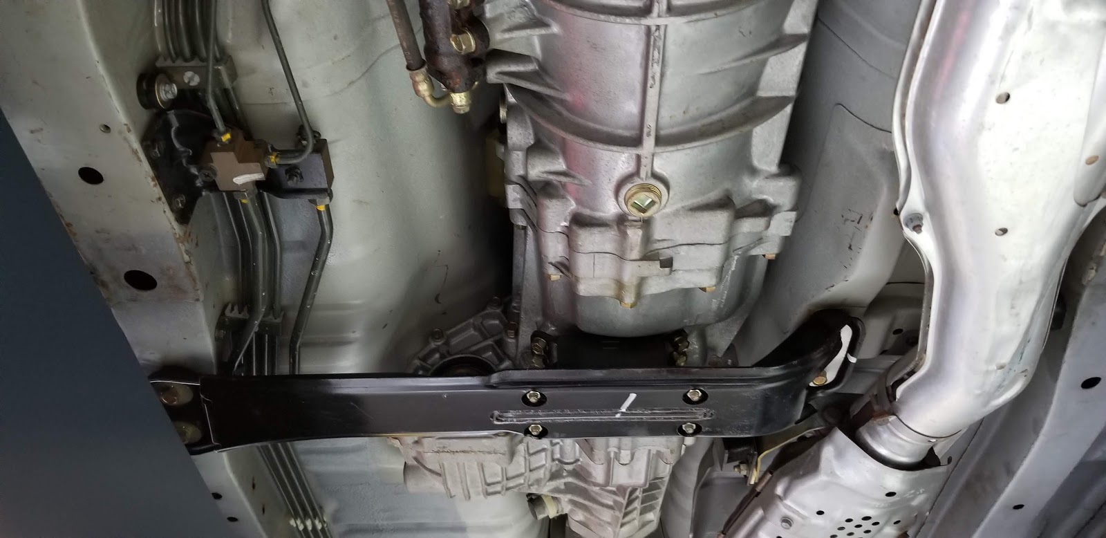 Underneath the Nissan Skyline GT-R R33 LM Street car - Nissan Skyline ...