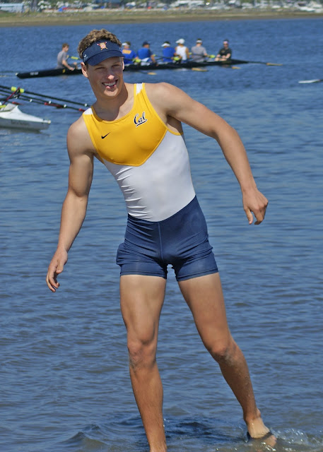 Hot Men Rowing!
