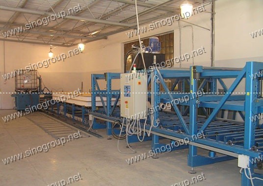 structural insulated panels production line: SIP panels pressing machine
