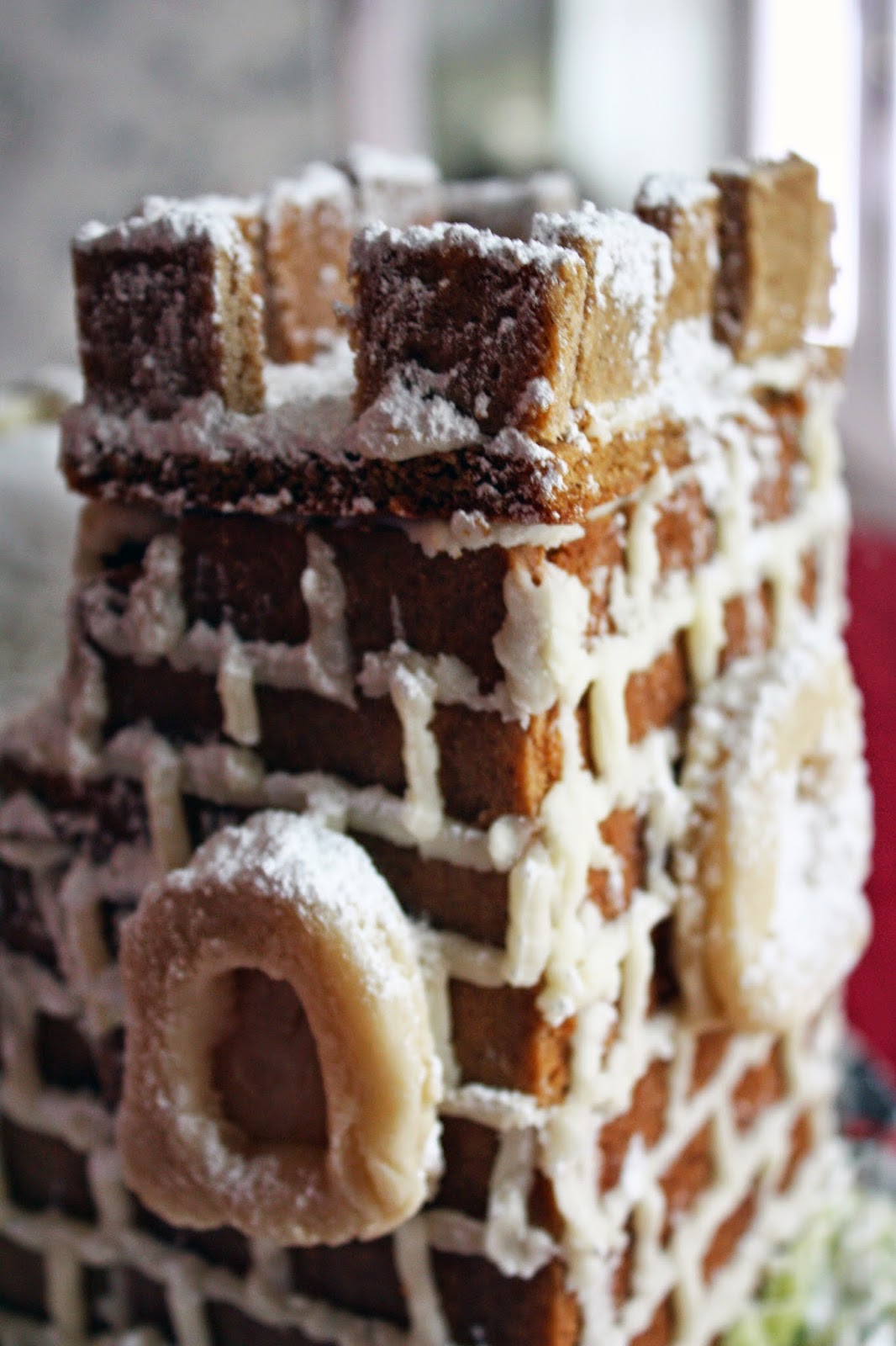 How to make a gingerbread house castle | How to Philosophize with Cake