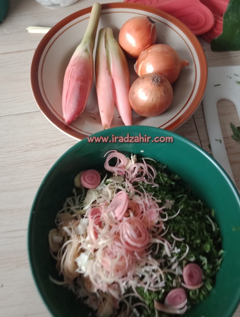 Resepi Nasi Ulam Utara dan Sayur Keladi Yang Sedap dan Mudah Dibuat ...