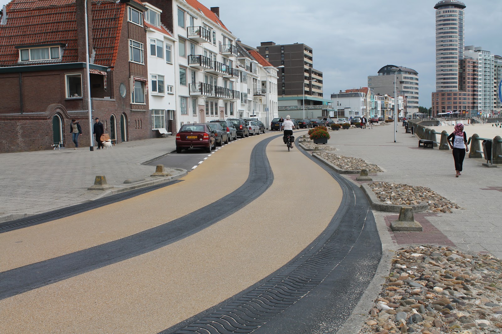 Eindeloze Omwentelingen: Fietsstraat Vlissingen