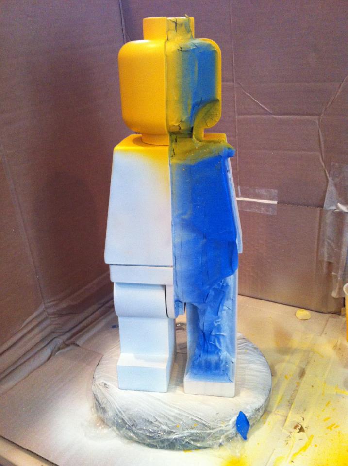 The Anatomy of a LEGO Man (95 Pics)