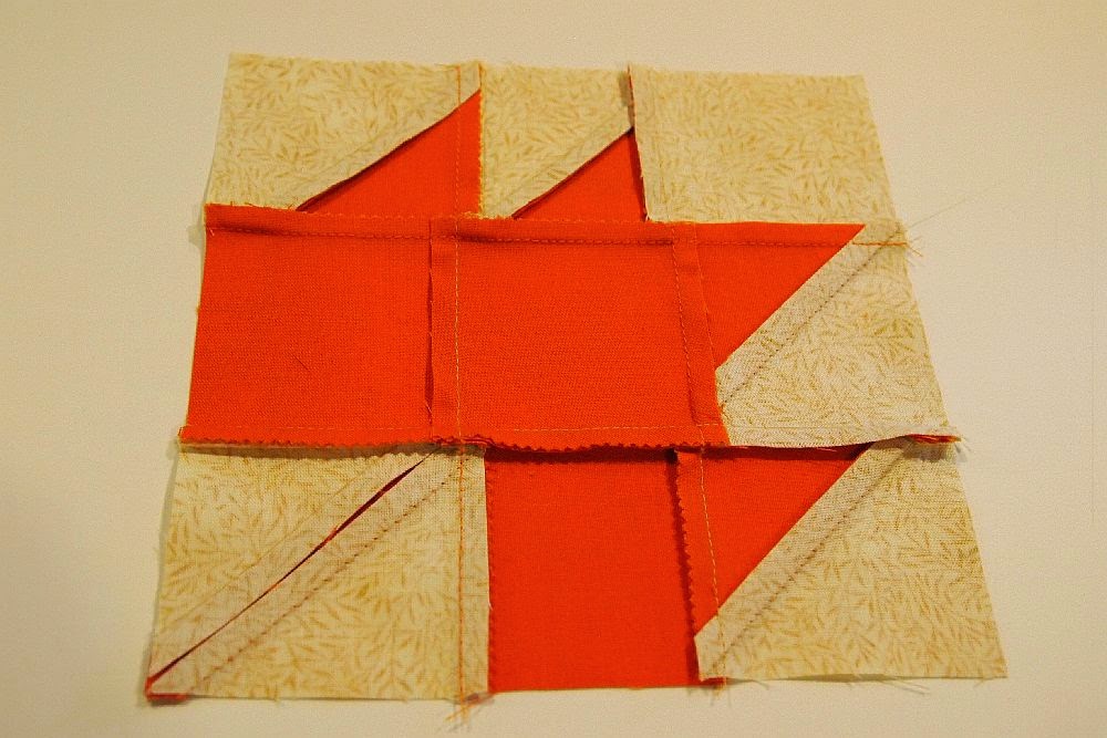 52 Quilts in 52 Weeks: A Quilt Block a Day: Autumn Leaves