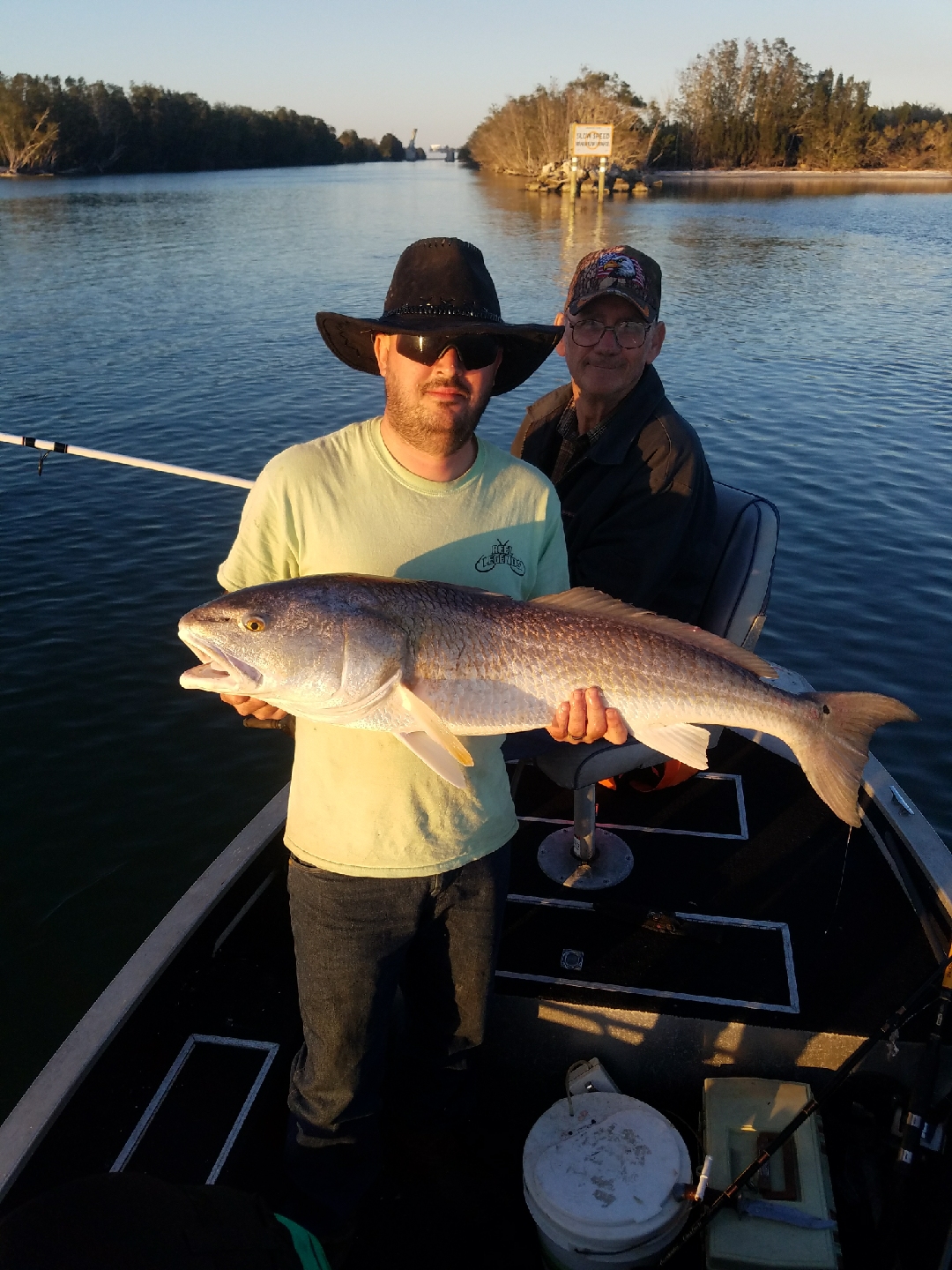 Mosquito Lagoon & Indian River Fishing: Bank Fishing Haulover Canal