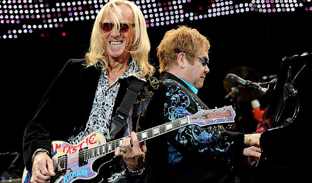 Elton John Corporation: ELTON JOHN BIOGRAFIA CAPÍTULO 017