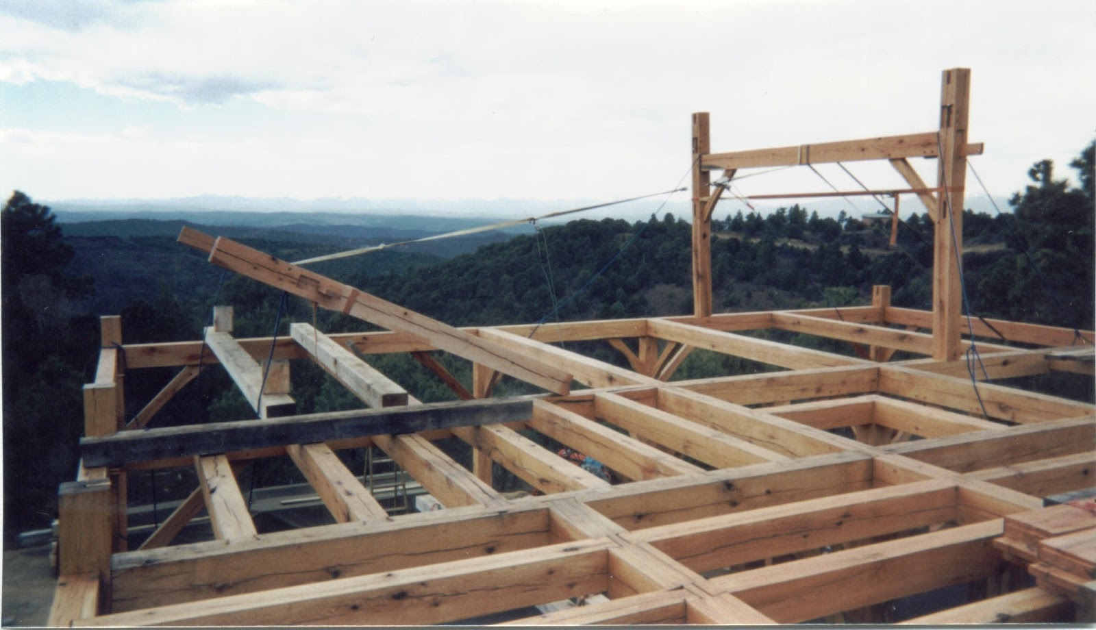 Michael's Timber Framing: Chapter 12 - Loft Framing - Phase I