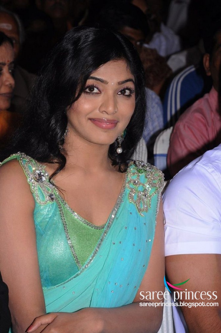 Indian model and actress Rima Kallingal gorgeous images in a blue ...