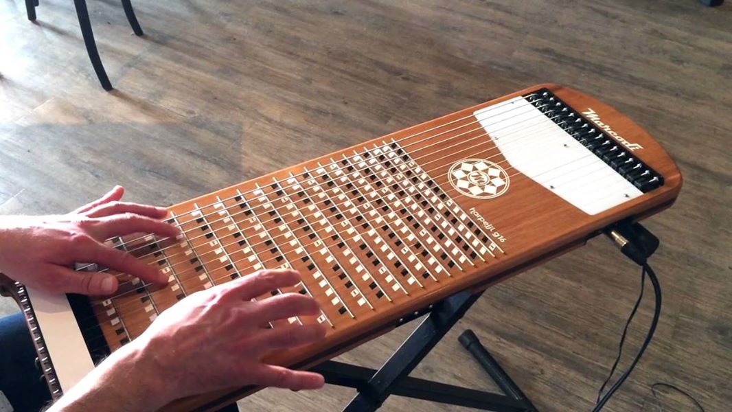 Y LLEGÓ LA MÚSICA: CURIOSIDADES MUSICALES: HARPEJI G16