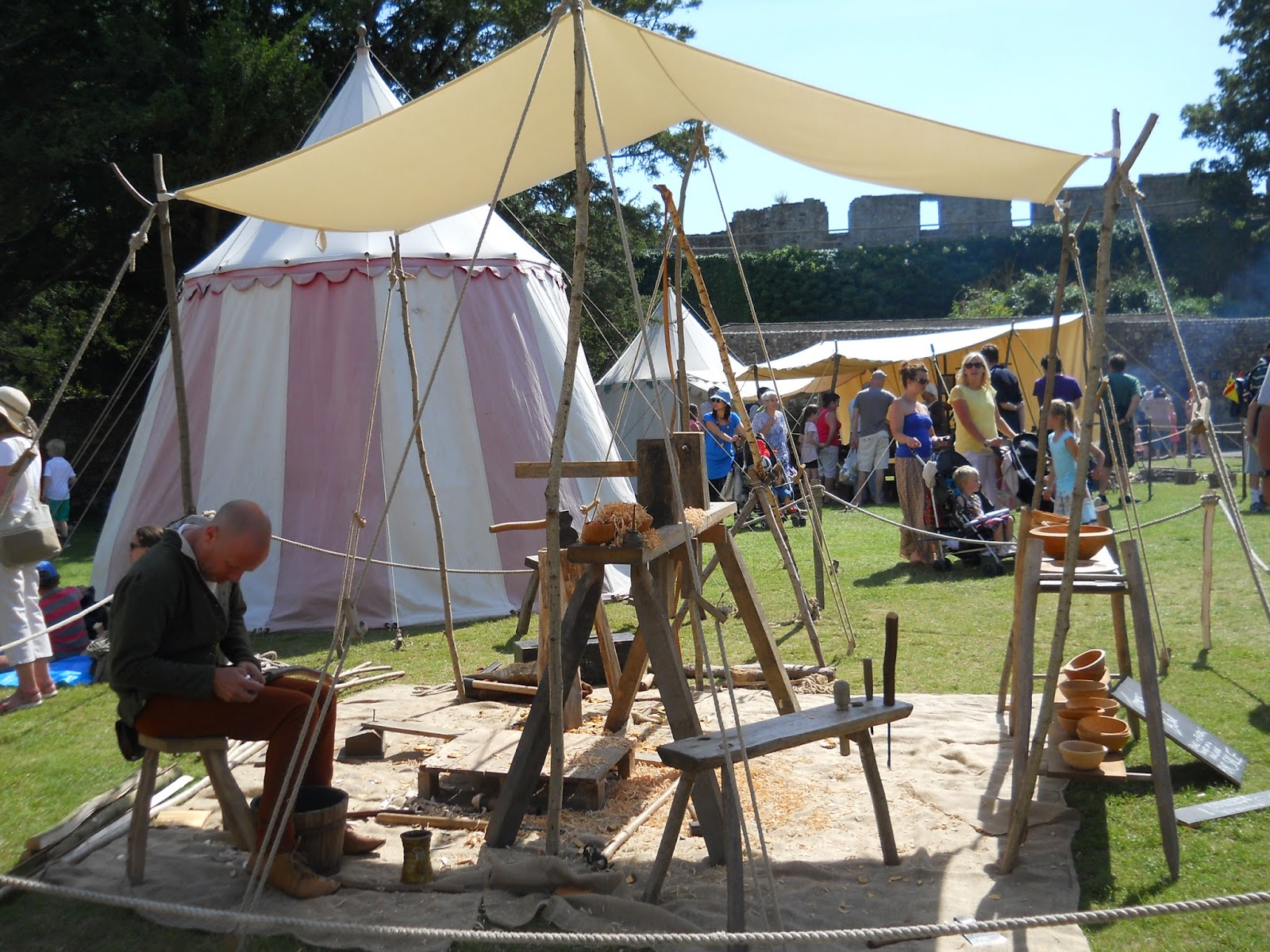 Bowl turning on a pole lathe, jousting, birds of prey and an unlucky ...