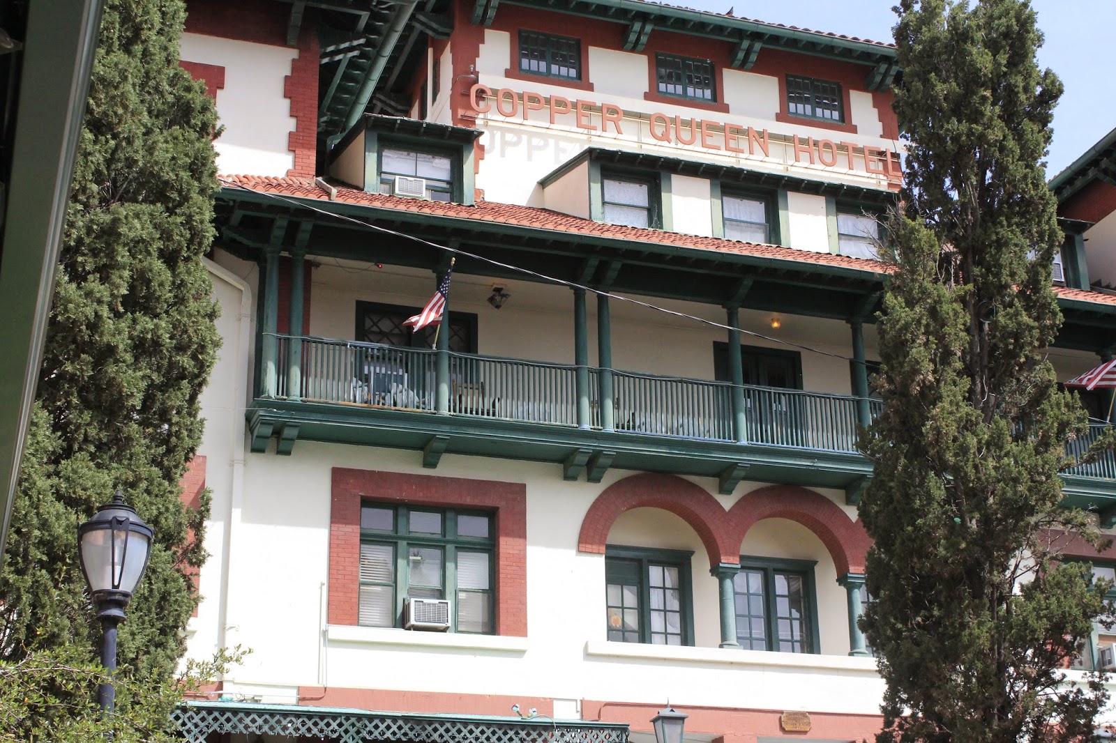 the queen travels: On to the Copper Queen