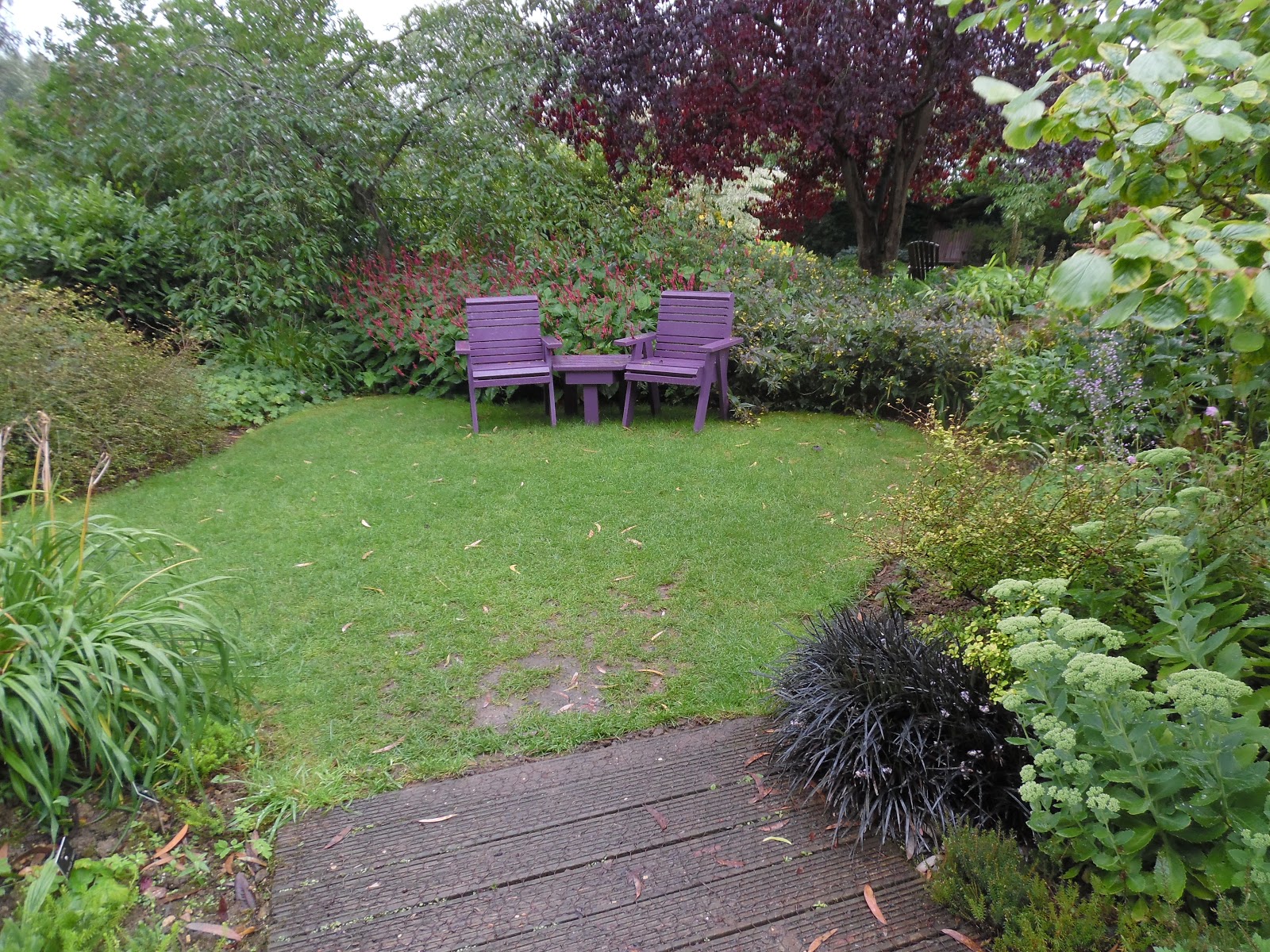 Ogród Tamaryszka: BARNSDALE GARDENS - OGRODY DLA KAŻDEGO