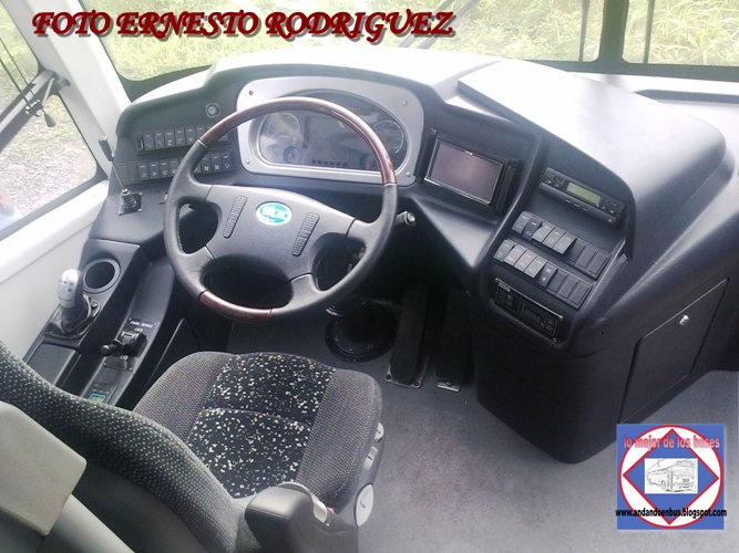 ANDANDO EN BUS: TICA BUS NUEVAS UNIDADES