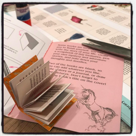 The Library Voice: 30 Tiny Books To Make, Read and Treasure In Your ...