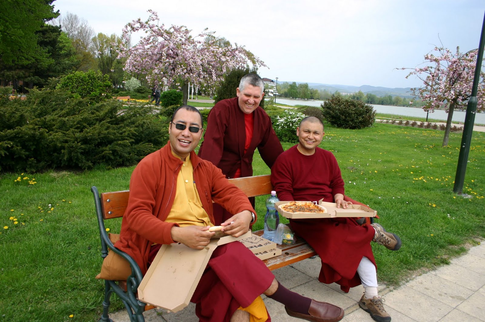 Khenpo Rangdol: Visit to Hungary