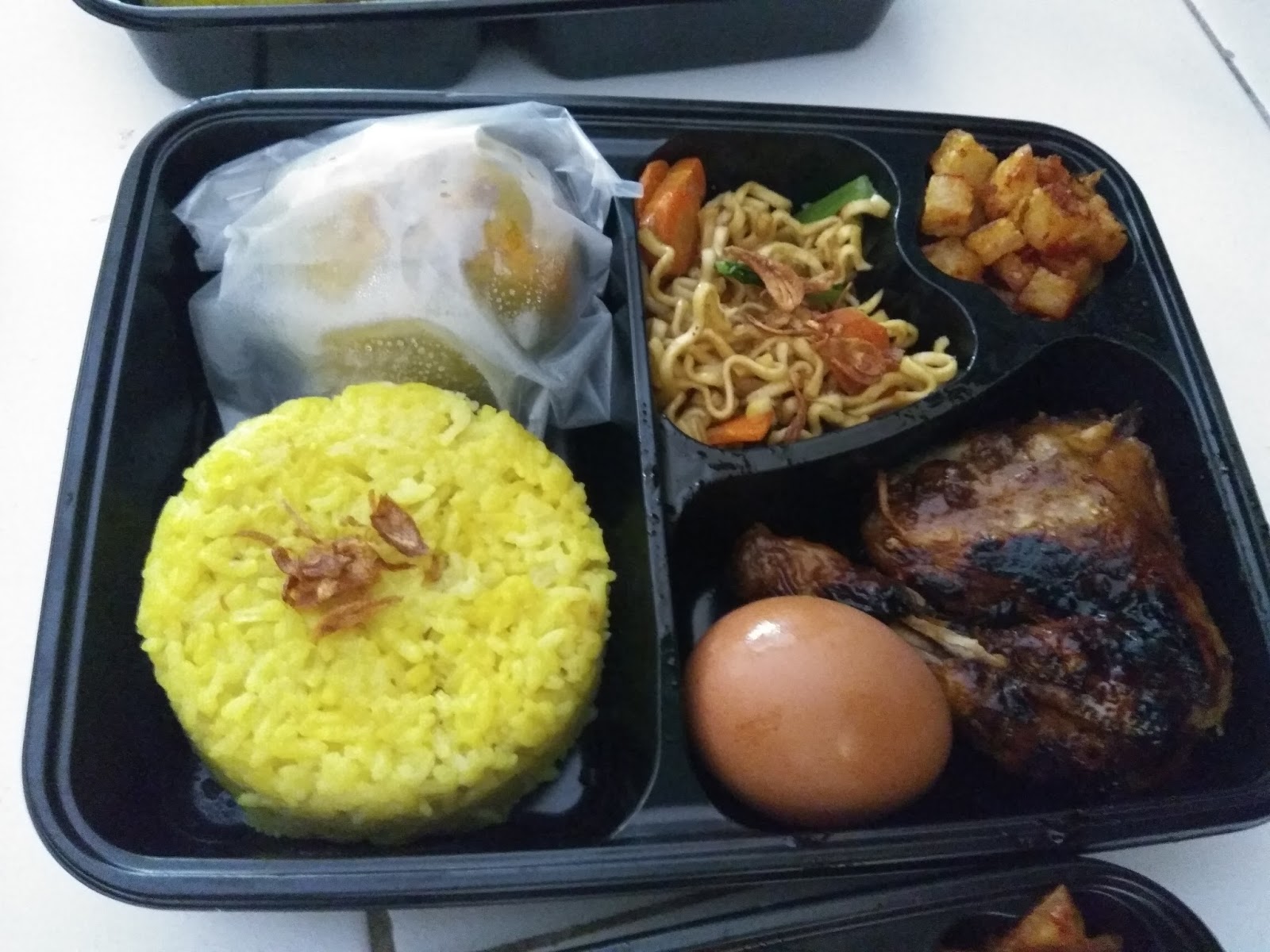 Pesan Nasi box/Nasi kotak murah di Cilegon | Catering Cilegon 08121544740
