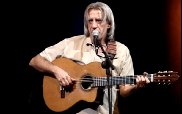 Iniciando el contacto con Luis Pastor y¿Qué fue de los cantautores?