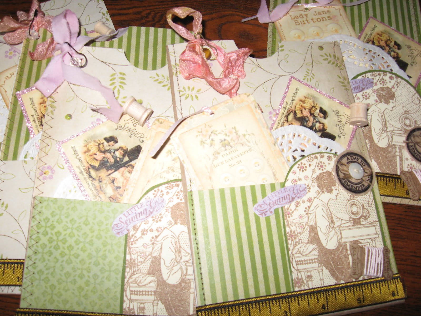A Blend of Life: Upcycle Paper Bags ~~Sew Special