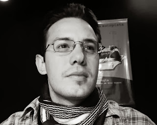 BIOGRAFIADELOSAUTORES: DANIEL CHAO